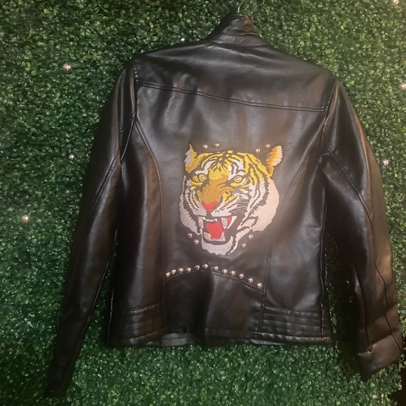 Maui | Jackets & Coats | Readymade Redesign | Poshmark